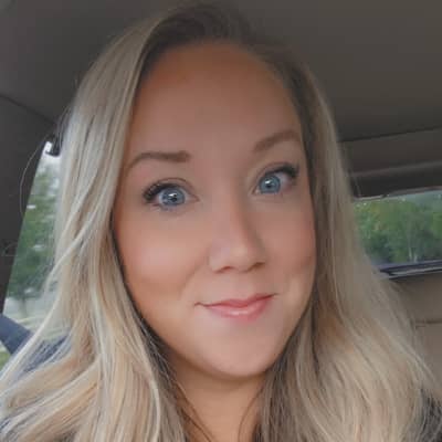 Jessica & Aaron M. | Lakemoor, IL | Rover.com