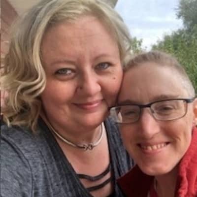 Amanda & Rachel P. | Omaha, NE | Rover.com