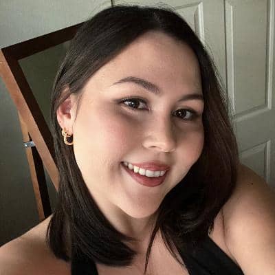 Lisa W. | Honolulu, HI | Rover.com