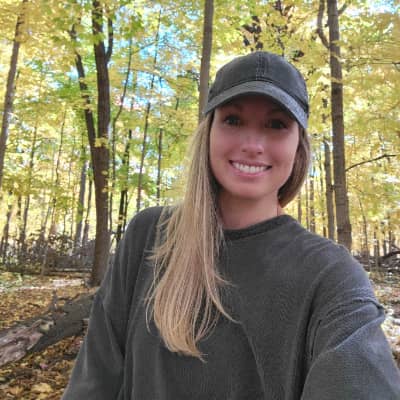 Find loving pet care with Rhondarose L. on Rover.com
