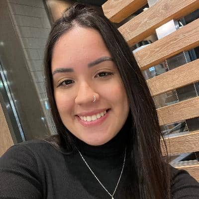 julia n. | oviedo, Spain | Rover.com