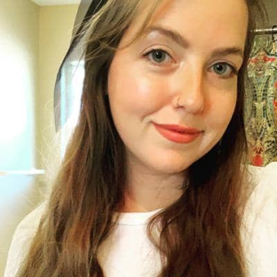 Amber M. | Kaneohe, HI | Rover.com