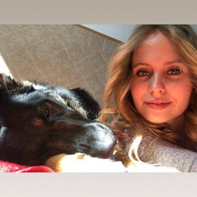 Ana maria O. | Getafe, Spain | Rover.com