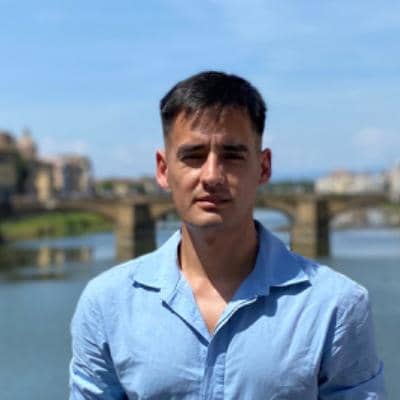 Mauricio R. | Valencia, Spain | Rover.com