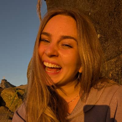 Lara-Joline L. | Hamburg, Germany | Rover.com