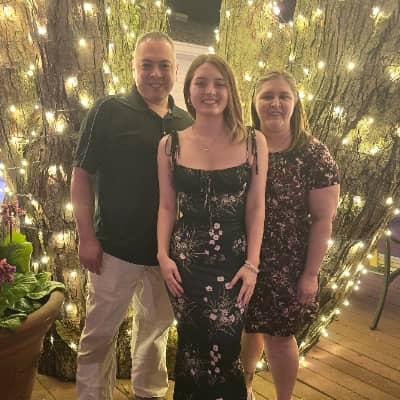 Amy & Shawn & Chloe N. | East Rochester, NY | Rover.com