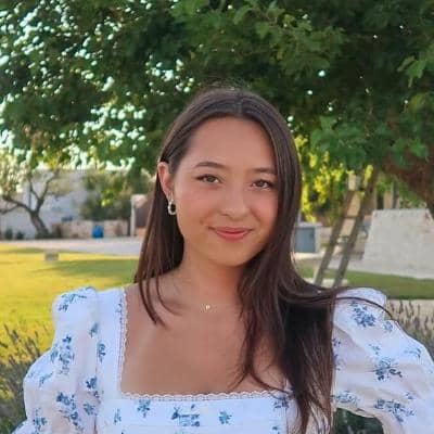 Julia O. | Los Angeles, CA | Rover.com