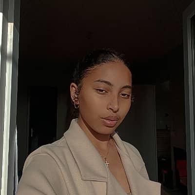 Anne-Laure M. | Caen, France | Rover.com