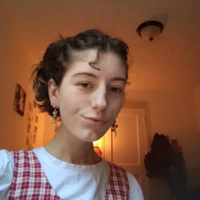 Emma C. | Granada Hills, CA | Rover.com