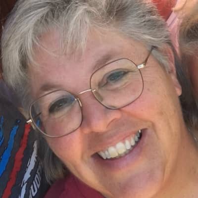 Becky R. | Sanger, CA | Rover.com